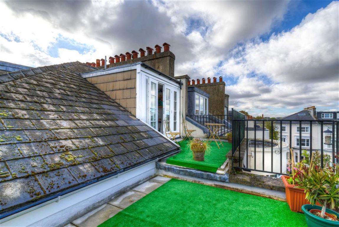 Belsize Square, London, London, NW3